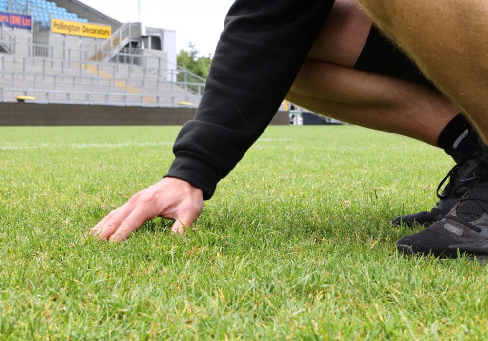 Velvit Fertilisers | Premium amenity & sports turf fertiliser products